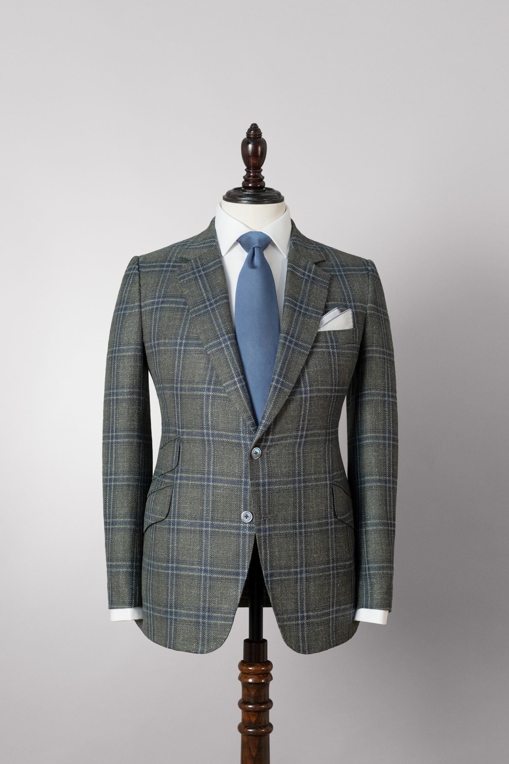 No. 15 - Page 3 of 8 - Henry Poole Savile Row London Press - Aston ...